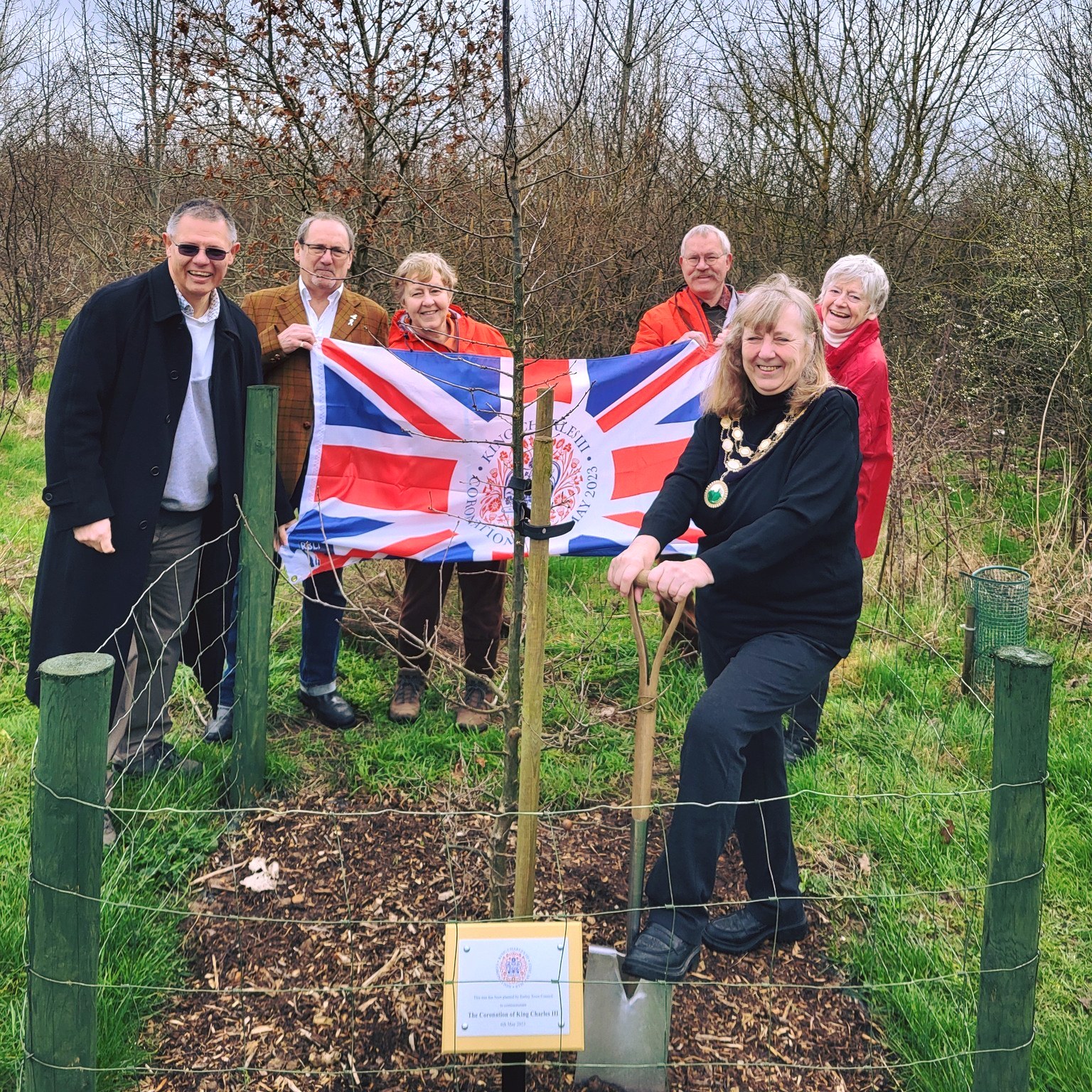 Unveiling of Commemorative Coronation Plaque – Paddick Drive – Earley ...