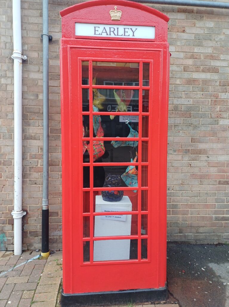 Silverdale Road Phone Box Art Installation – Earley Town Council